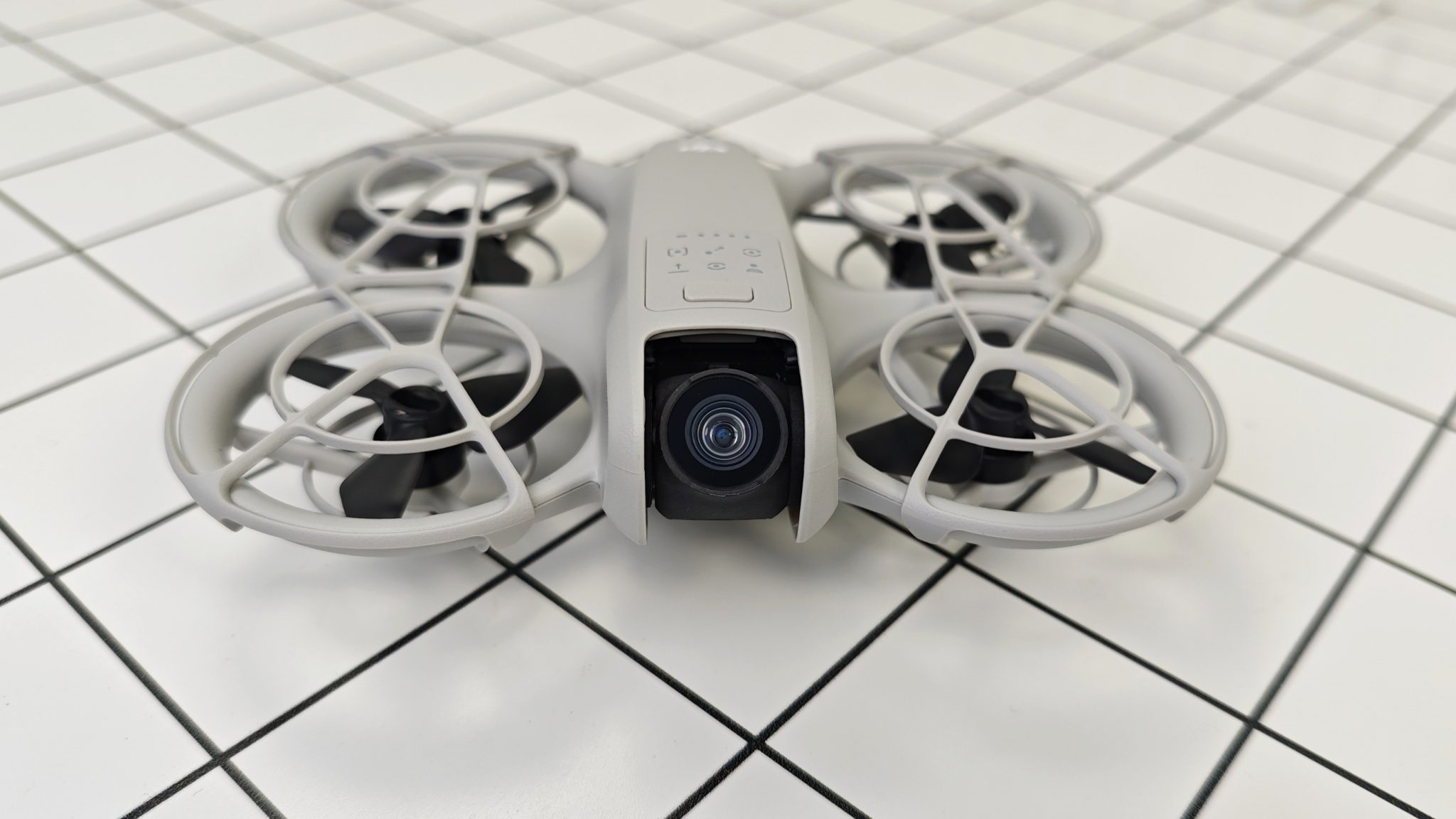 DJI Neo: The Ultimate Palm-Sized Drone for Vlogging and Everyday ...