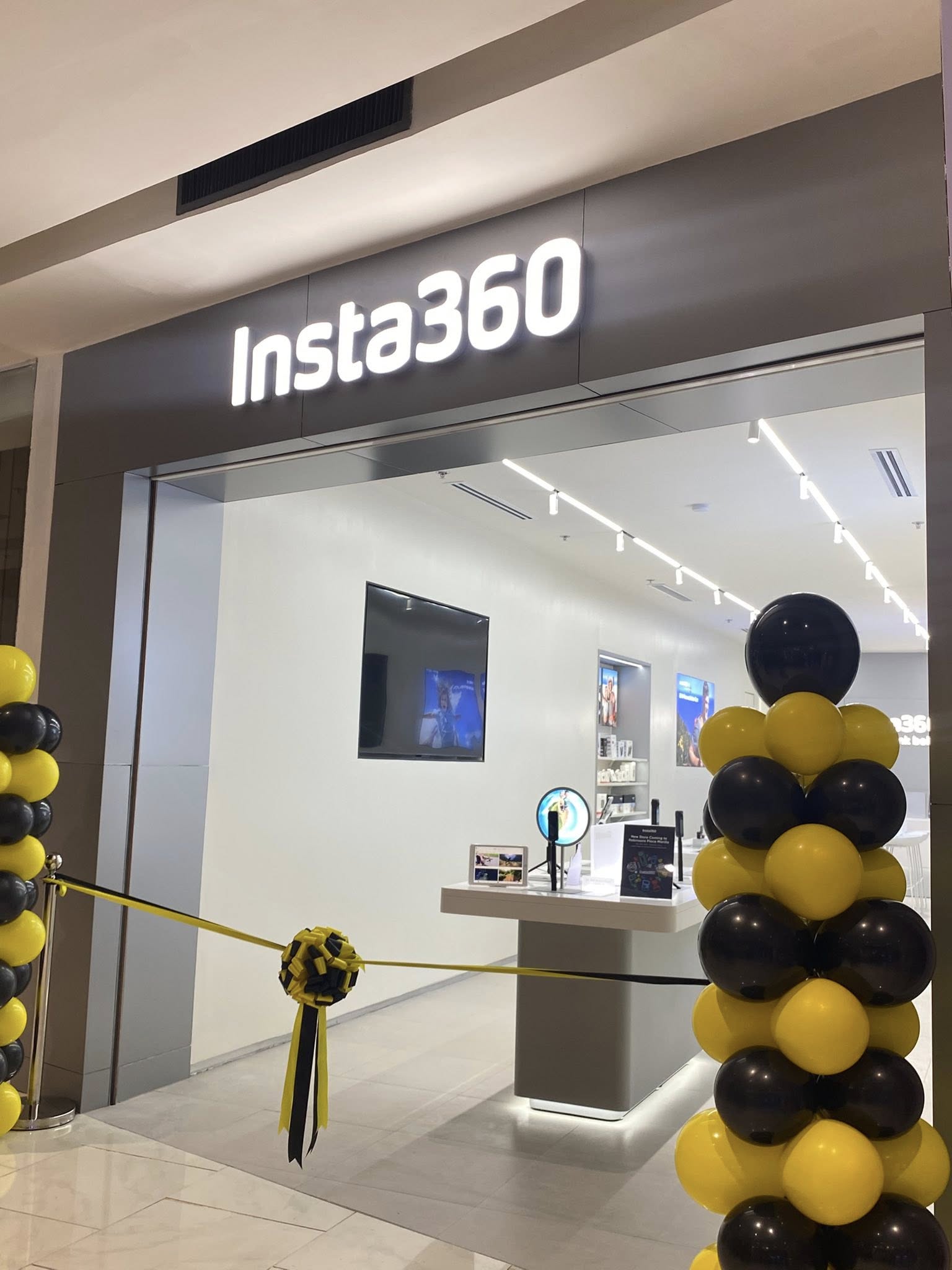 Insta360 Opens New Store at Robinsons Place Manila, Bringing Cutting ...