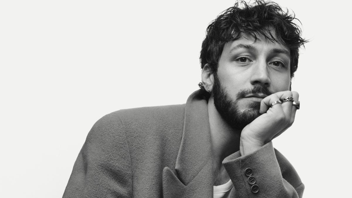 Chris LaRocca Drops Reflective New Track "laundry day"